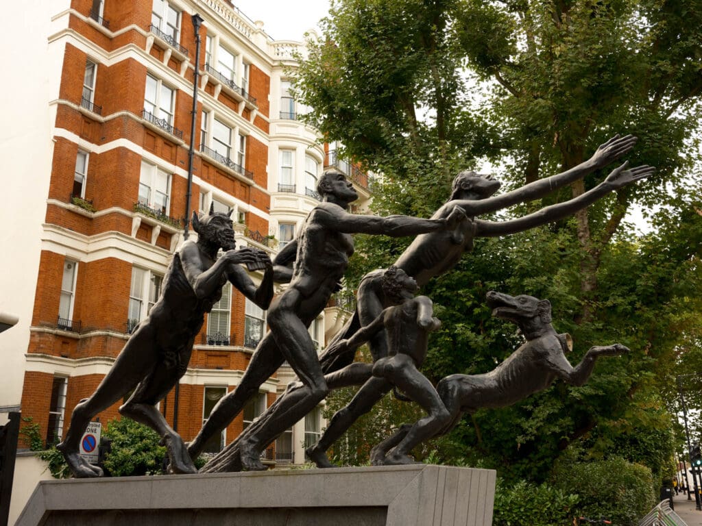 Meet… The Rush of Green statue - Knightsbridge London