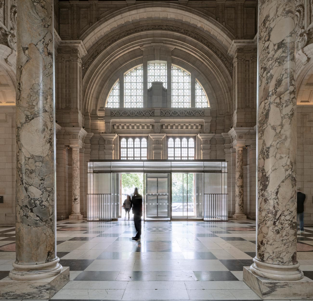 My Knightsbridge: Tim Marlow Director of Design Museum - Knightsbridge ...